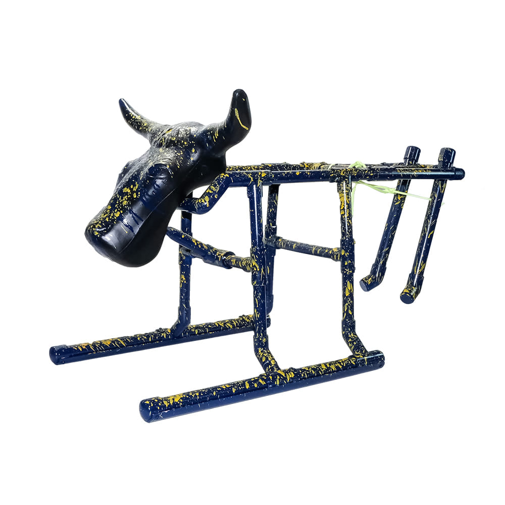 Roping Dummy with Swinging Hind Legs by Dragsteer